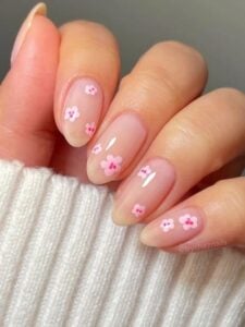 19 Minimalist Flower Nail Designs That Are Simply Gorgeous! | Kbeauty ...