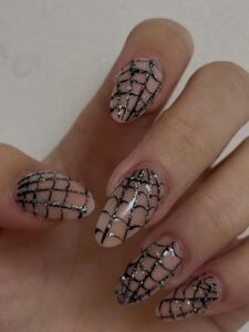 26 Spookily Chic Spider Web Nails to Step into the Halloween Spirit ...