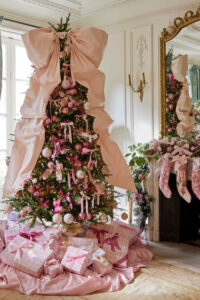 25+ Pink Christmas Tree Decorations That Are Holiday Magic IRL ...