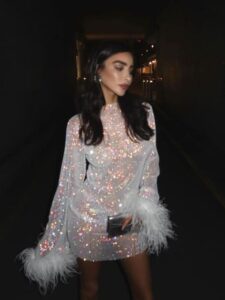 22 Best New Year’s Eve Dress Outfits for the Ultimate Party Vibe ...